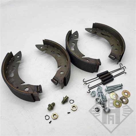 Bremsbacken Mit Einbauzubehör Vorderachse Barkas B1000 B1000 1 Ddr