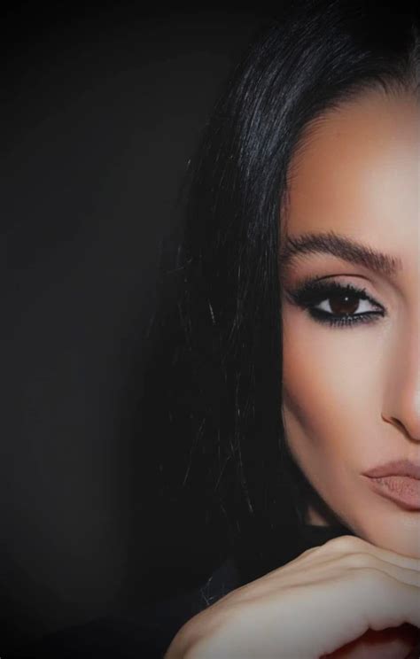 სალომე ბარნოვი სალომე ბარნოვი Added A New Photo