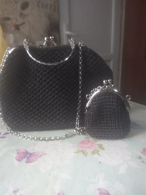 ხელით ნაქსოვი ნივთები