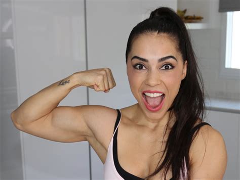 Andreia Brazier In Two Piece Workout Gear Shares Jumping Box Workout Cirrkus News