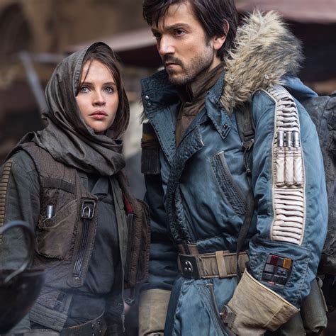 Star Wars Costume Guide How To Cosplay Like A Rogue One Rebel