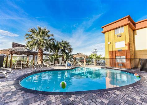 Hotel With Airport Shuttle Las Vegas Harry Reid Airport