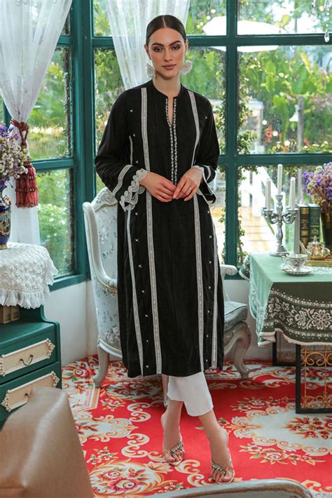 ST-10 | Rozina Munib