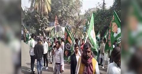 Before Floor Test Rjd Workers Tried To Enter Assembly Stopped By Police