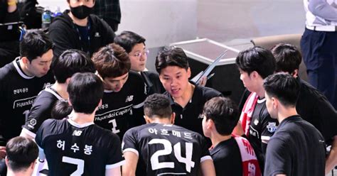 진순기 감독 대행 체제서 5연승 현대캐피탈 대한항공전 첫 승 도전