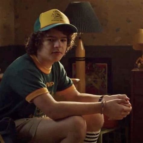Dustin Henderson Stranger Things Dustin Stranger Things Cast