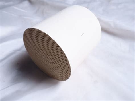 China Substrate Catalyst Factory Ceramic Honeycomb Catalyst Substrate