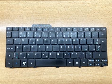 Laptop Keyboards Revived With Arduino Rarduino