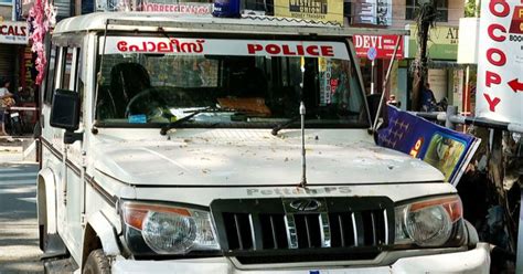 Arrested 17 കാരിയെ തട്ടിക്കൊണ്ടുപോയി പീഡിപ്പിച്ചെന്ന കേസ് ട്യൂഷന്‍ അധ്യാപിക അറസ്റ്റില്‍