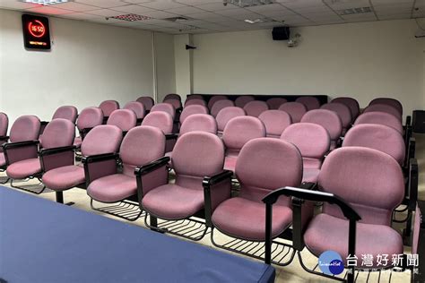 桃園巨蛋打職籃糗現漏水 桃議員余信憲批成國際大笑話 蕃新聞