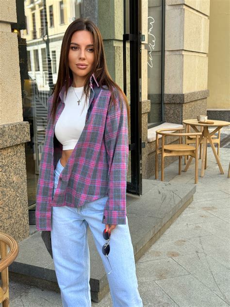 Пурпурная рубашка в клетку — купить по низкой цене на Яндекс Маркете