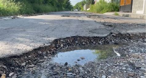 La Calle Juan Báez Guerra De Victoria Está Destrozada