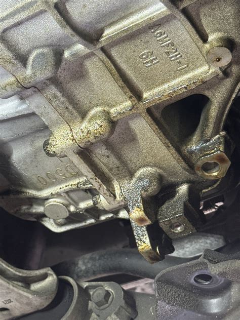 2만 8천 탄 스포티지 하브 갖고왔는데 누유뜸 ㅋㅋ 자동차 에펨코리아