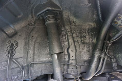 하부언더코팅 그랜저ig 독일뷔트르 언더코팅 방음방청오래탈 차라면 녹슬거나 부식되지 않도록 더 정숙하게보이지 않는 곳까지 관리해두세요 부산언더코팅 솔라가드