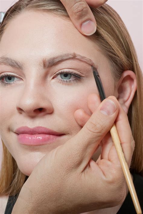 Get The Perfect Brow Arch PS Beauty