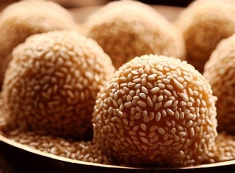 Til Ke Ladoo Recipe Foodcazt Recipes Food Magazine