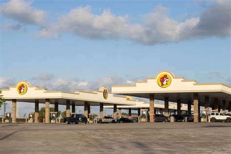 Gas Station Chain Buc Ees To Open First Locations In New States