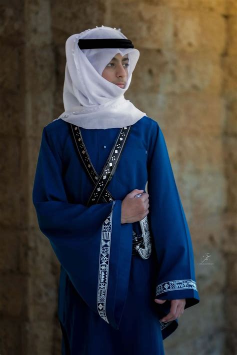 الزي السعودي Nel 2025