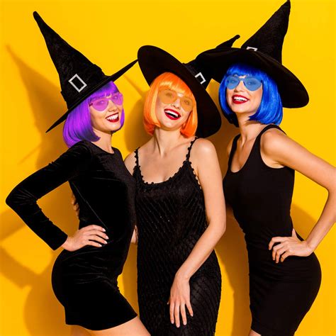 17 Best Bachelorette Party Wigs In Every Color