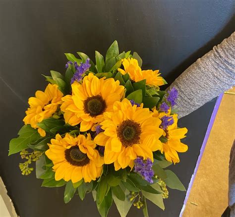 Flower Chix Flower Calgary Weddingheroca