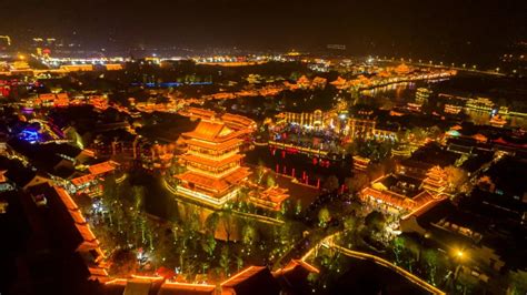 台儿庄古城丨入夜即入梦 欢度中国年 新华网山东频道