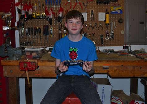 Build An Arduino Powered Pinewood Derby Race Car PinewoodDerby