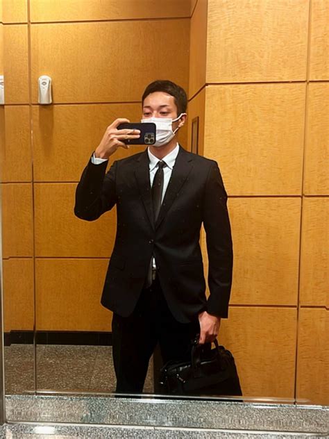 K on Twitter 転職して今日からスーツリーマンだぜい