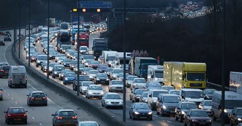 Live M25 Traffic Updates As Crash Sparks Long Delays And 2 Mile Queues