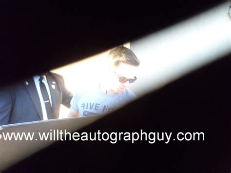 Will The Autograph Guy Dirk Diggler Aka Mark Wahlberg Autograph Photos
