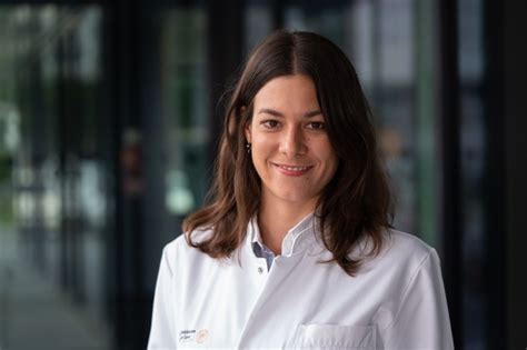 More Options For Patients Advantages Of Whole Genomerna Sequencing Over Broad Panel Analyses