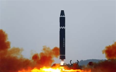 အမေရိကန်နှင့်တောင်ကိုရီးယားတို့ စစ်ရေးလေ့ကျင့်မှုများ မစတင်မီ မြောက်ကိုရီးယားက ပဲ့ထိန်းဒုံးကျည