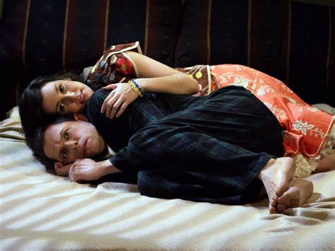 Two And A Half Men Things That Make No Sense About The Show