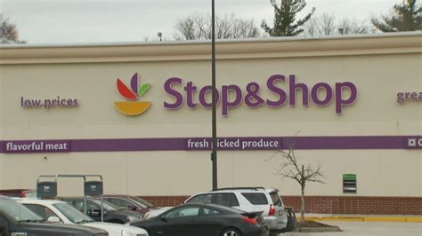 Stop And Shop Plans To Close North Providence Wareroom But Says Home
