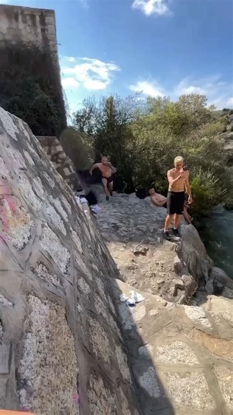 Hes Halfway There Ryesyesyesyesno
