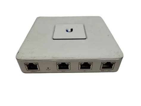 UBIQUITI NETWORKS UNIFI USG Security Gateway Factory Reset 50 00 PicClick CA