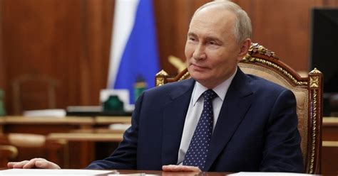 Владимир Путин направил телеграмму новому Папе Римскому вот что он сказал Новости Mail