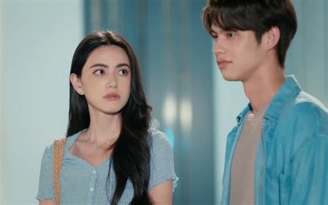 Pin Oleh Vee Di Drawing Character Pose References