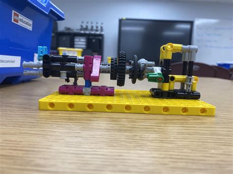 I Built A Quantum Destabilizer In Class With A Box For Making A Working