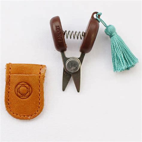 Cohana Seki Mini Scissors With Silk Tassel Bladeology Bladeology