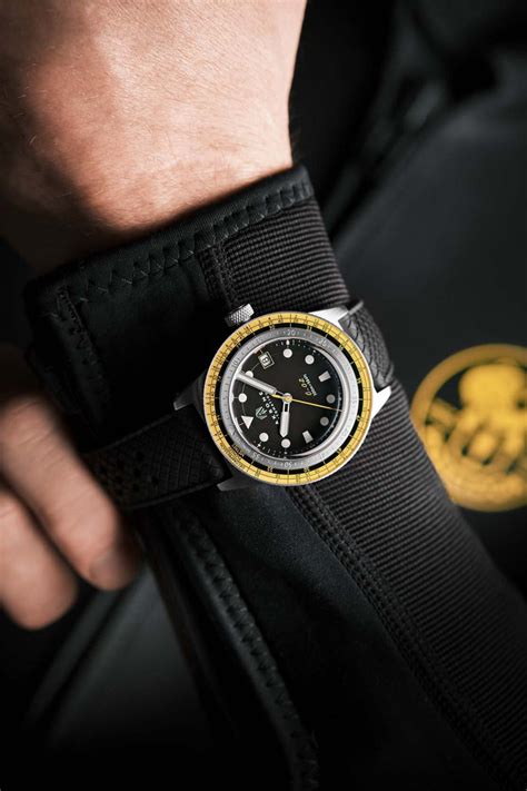 C 02 Heritage Decompression Akrone