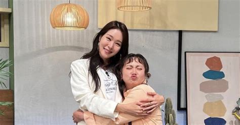 따돌림당한 미자 구해준 박나래 매년 통 큰 선물까지 감동