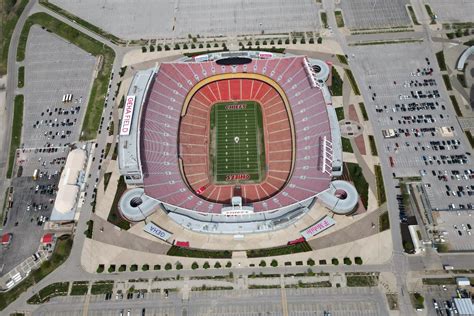 Chiefs Leaving Arrowhead For Kansas To Open Dome Stadium In 2031 Reuters