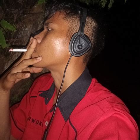 No Need To Use Diamonds Here Are Free Ways To Get Toxic Lime Python