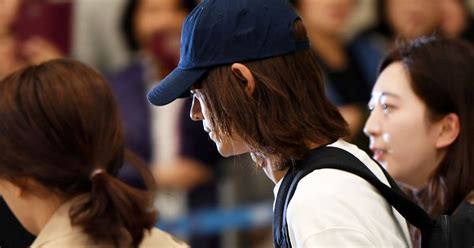 Second S Korean Star Quits As K Pop Sex Scandal Spreads New Straits Times