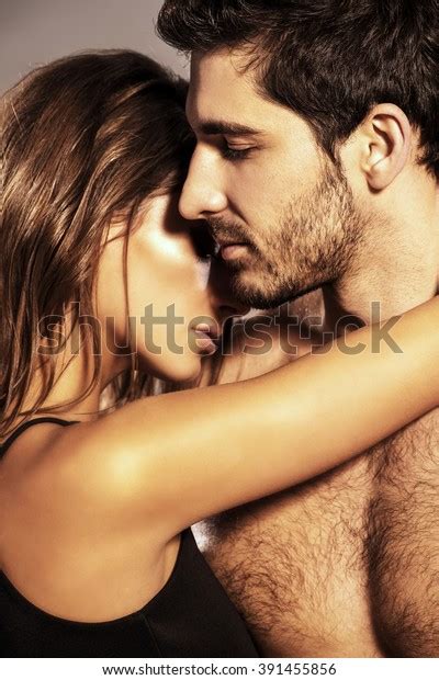 8274 Couple Hug Naked Royalty Free Photos And Stock Images Shutterstock