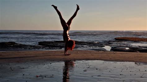 90 Woman Handstand Beach Stock Videos And Royalty Free Footage Istock