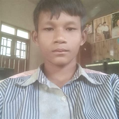 ဆိုင်းသချင်းများ