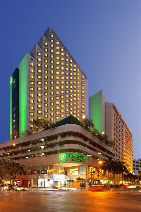 Holiday Inn Bangkok Silom Wedding Venues In Bangkok Hitchbird