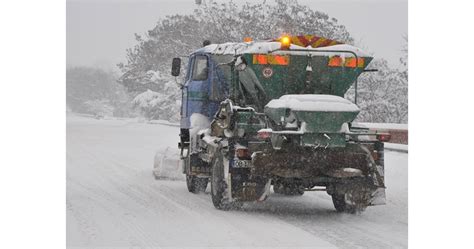 17 машини са почиствали пътищата в област Стара Загора