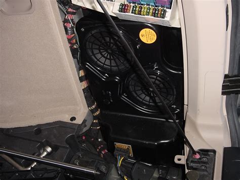 Dsp Subwoofer Connector Pinout Help